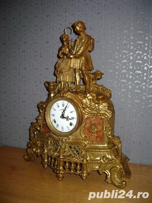 Ceas semineu bronz statueta romeo si iulia Timisoara - Timp liber si sport