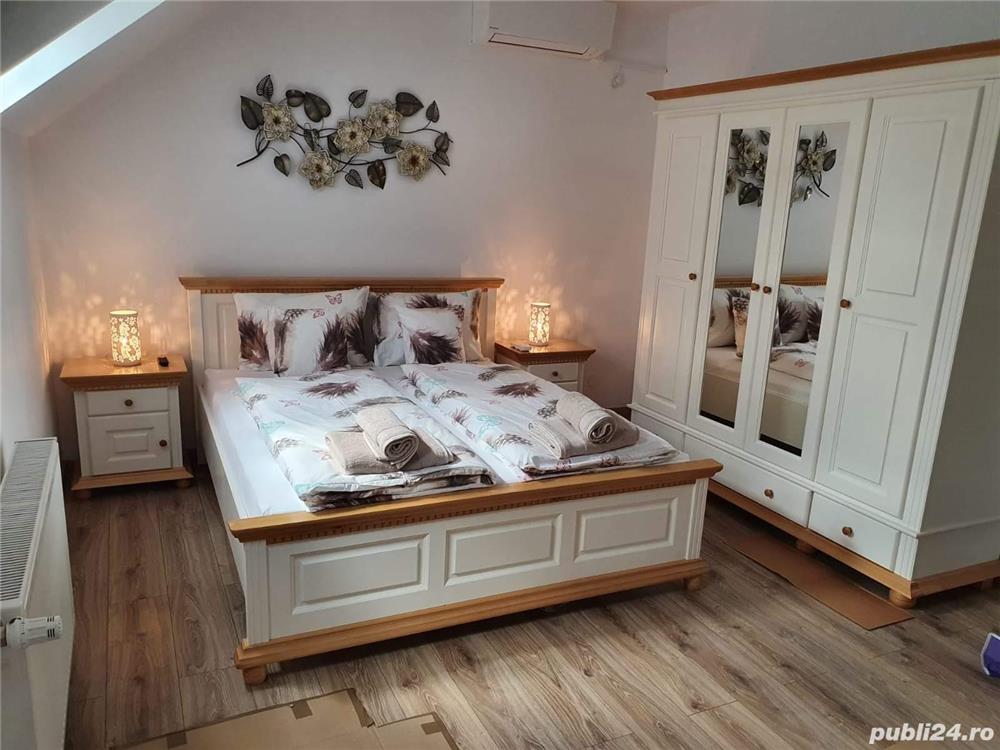 Set mobila dormitor din lemn masiv Bucovina 140-4, alb+miere Sector 1 ...