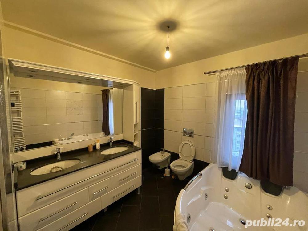 Vând apartament Botosani