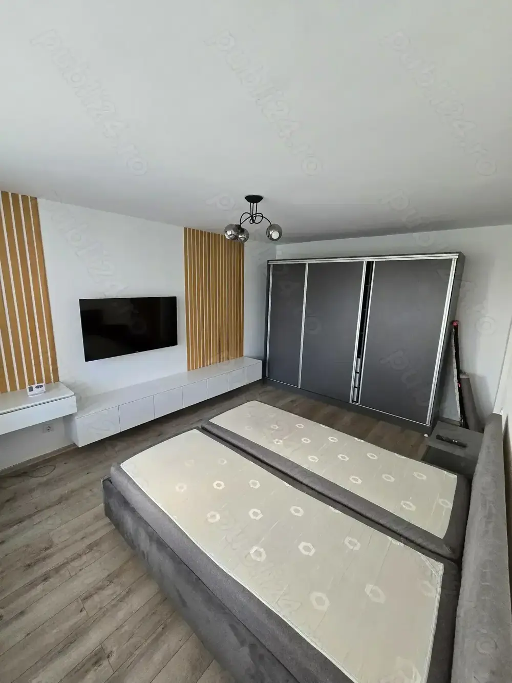 Astra-garsoniera moderna de vanzare Brasov