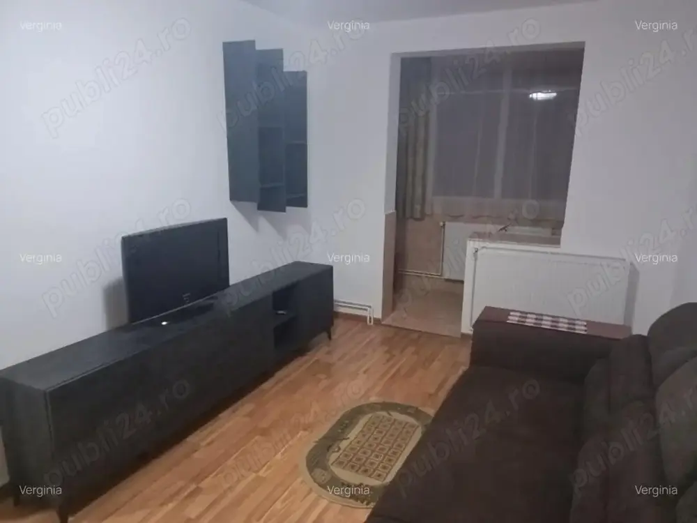 Inchiriez Grasoniera zona Astra Brasov