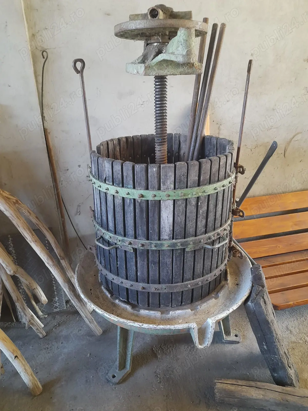 Presa, teasc de struguri Cluj Cluj-Napoca - Casa si gradina