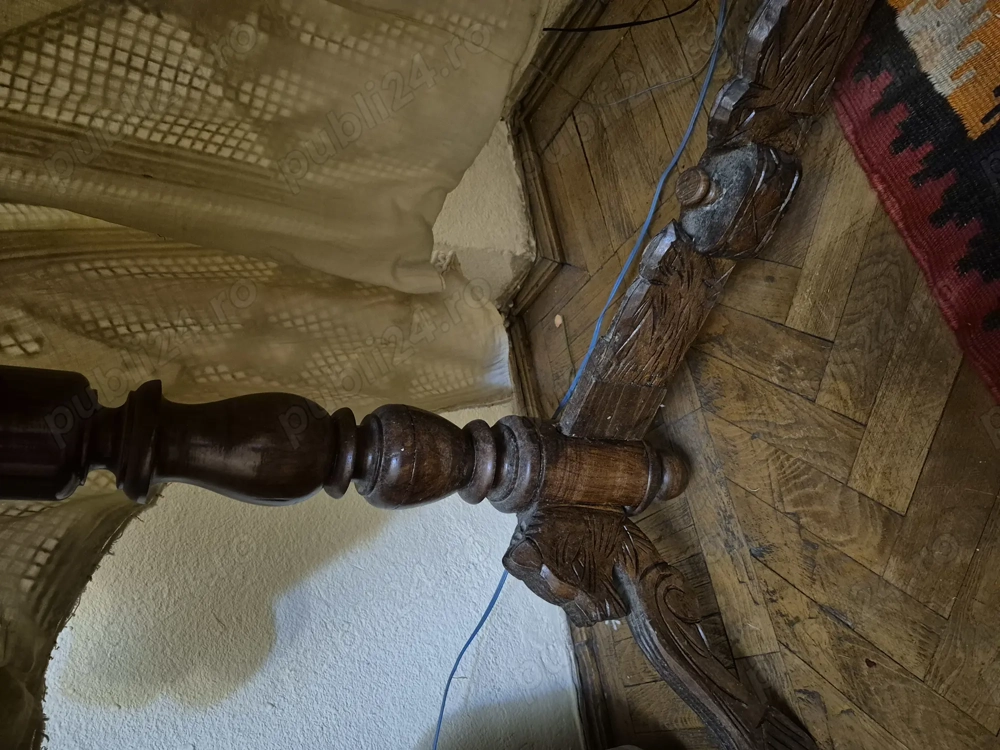 Masa scluptata cu picioare cap de leu Sector 3 - Casa si gradina