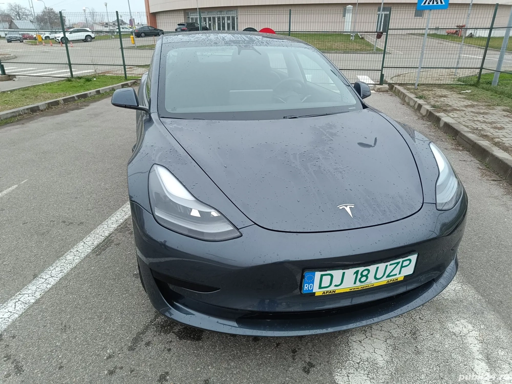 Vand Tesla Model 3 2021 Electrica 225 cmc Neavariata • Craiova, Dolj