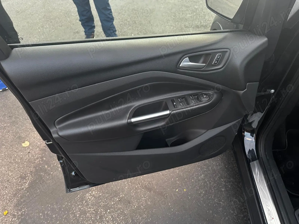 Vand Ford Kuga Mk2 2014 Diesel 2000 cmc Neavariata • Braila, Braila