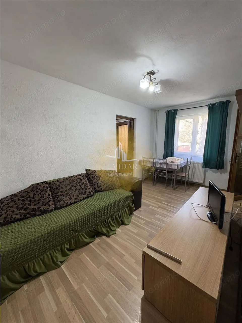 Inchiriez apartament 45 mp Etaj 1 din 4 Sagului • Timisoara Timis