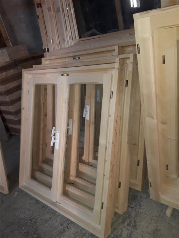 Geamuri simple din lemn masiv Timisoara - Casa si gradina