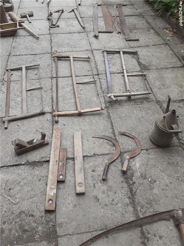 Vand Obiecte de lucru Taranesti din lemn model rustik Timisoara - Timp ...