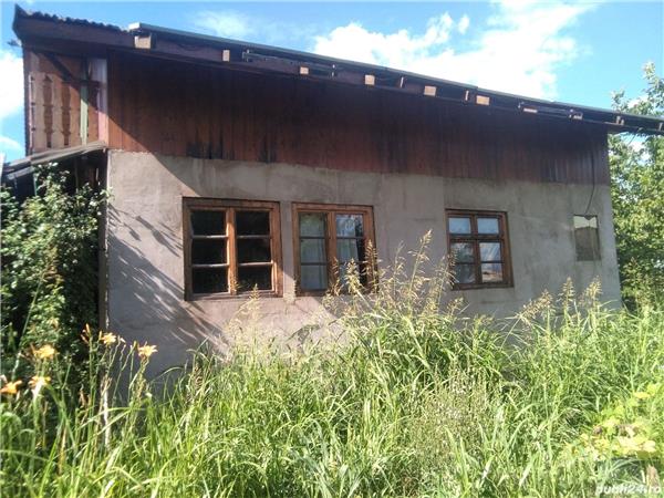 Vand teren intravilan 1300 mp front stradal 33 • Ciorogarla, Ilfov