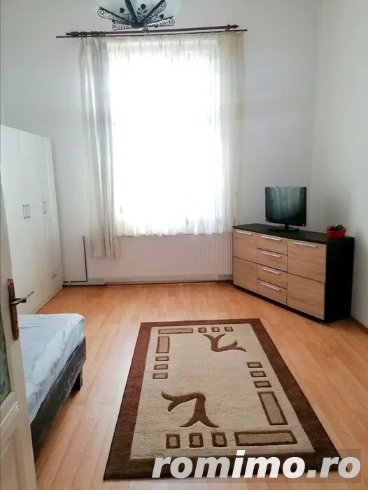 Vand apartament Decomandat, 71 mp Etaj 2 numar niveluri 2 Ultracentral ...
