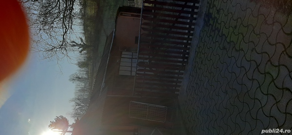 Vand casa la tara 1750 mp • Zolt Timis