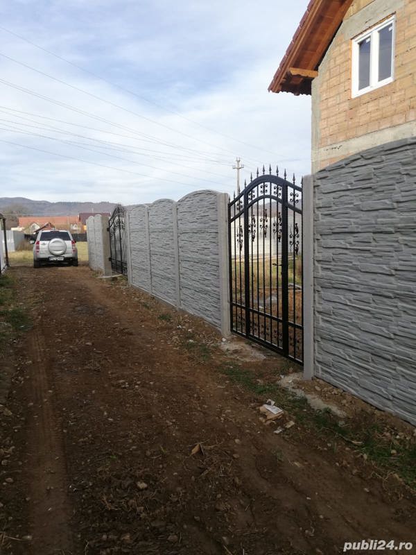 Vand casa 4 camere cam. 200 mp • Vulcan Brasov