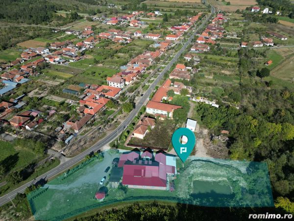 Vand spatiu comercial 776 mp numar niveluri 1 • Arad, Arad