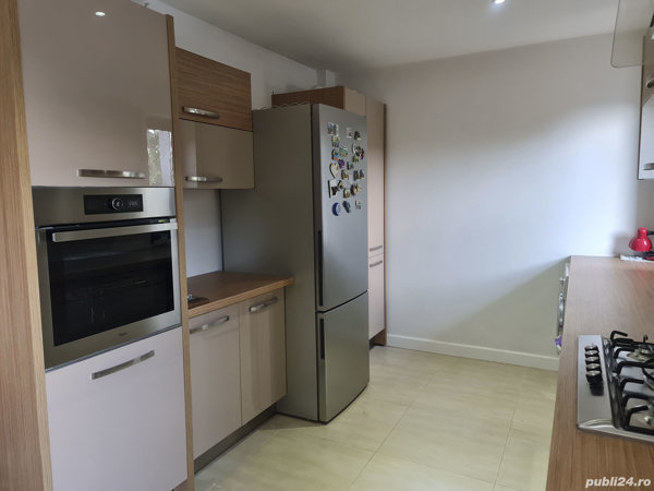 Vand vila 3 cam. 180,0 mp numar niveluri P+1 • Barlad Vaslui