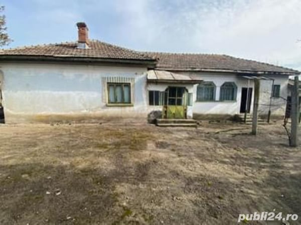 Vand casa la tara 6 camere sau mai multe cam. 140 mp • Calarasi Dolj