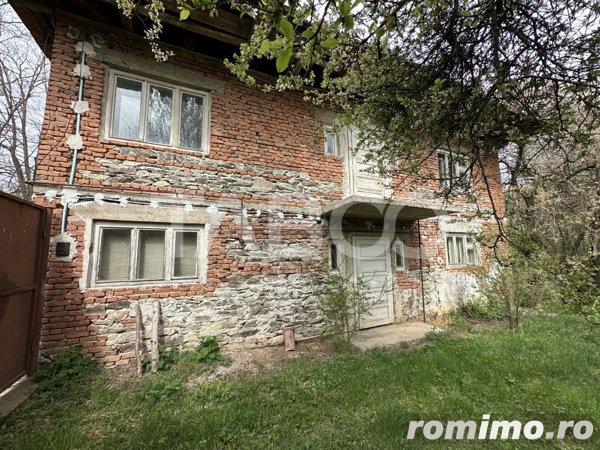 Vand casa 4 cam. 90,0 mp • Grid Brasov