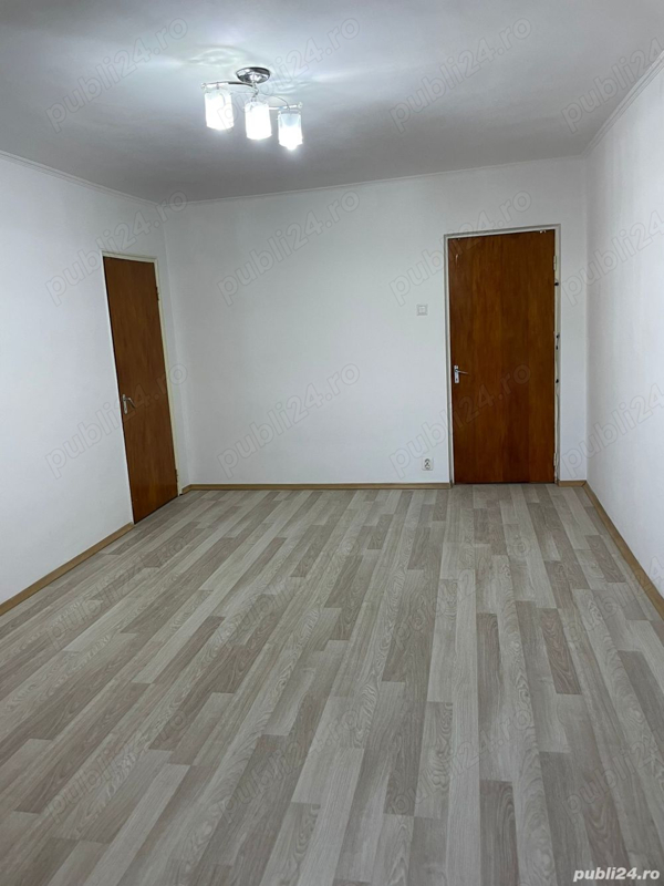 Vand apartament 2 cam. Circular, 50,0 mp numar niveluri 10 • Sector 2 ...