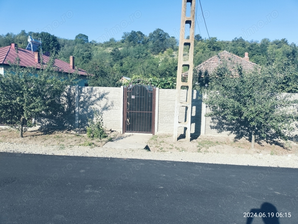 Schimb casa cu livada com icoana jud olt+teren Ghercesti.Cu casa la ...