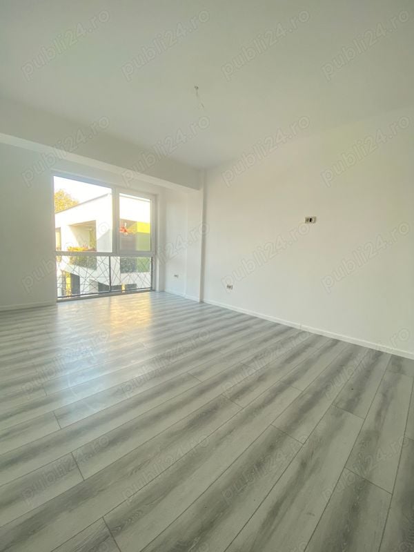 Inchiriez apartament 56,0 mp Cug • Iasi, Iasi