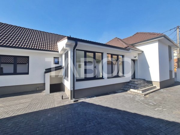 Vand casa 5 cam. 135,0 mp • Sebes Alba