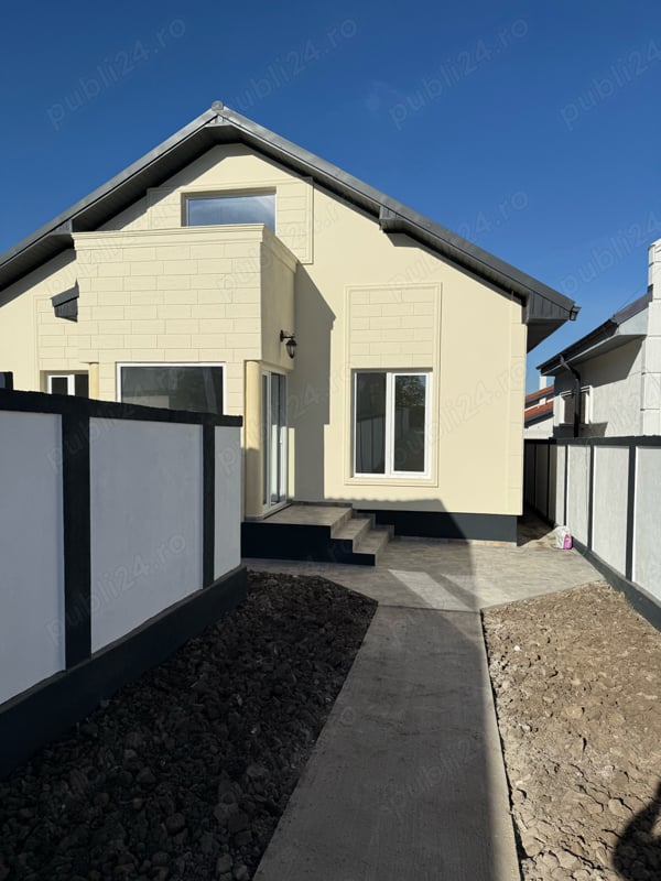 Vand casa 110,0 mp • Valu lui Traian Constanta