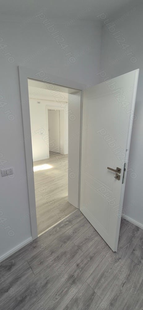 Vand apartament 3 camere cam. 74 mp BRAYTIM • Timisoara Timis