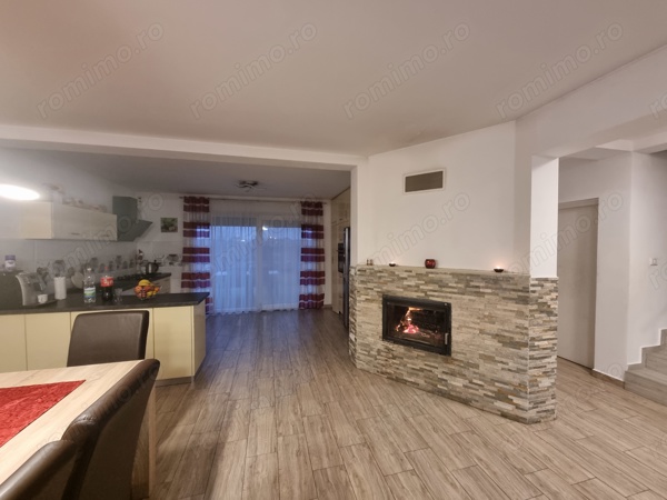 Vand casa 6 camere sau mai multe cam. 266 mp • Ghiroda Timis