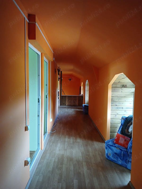 Vand casa 6 camere sau mai multe cam. 222 mp • Valea Lunga Hunedoara