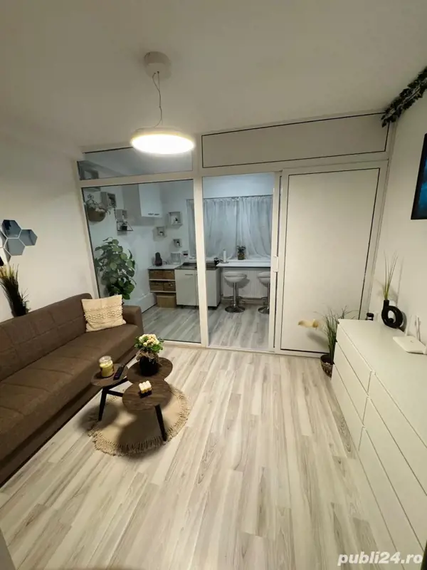 Garsoniera la cheie Sector 2