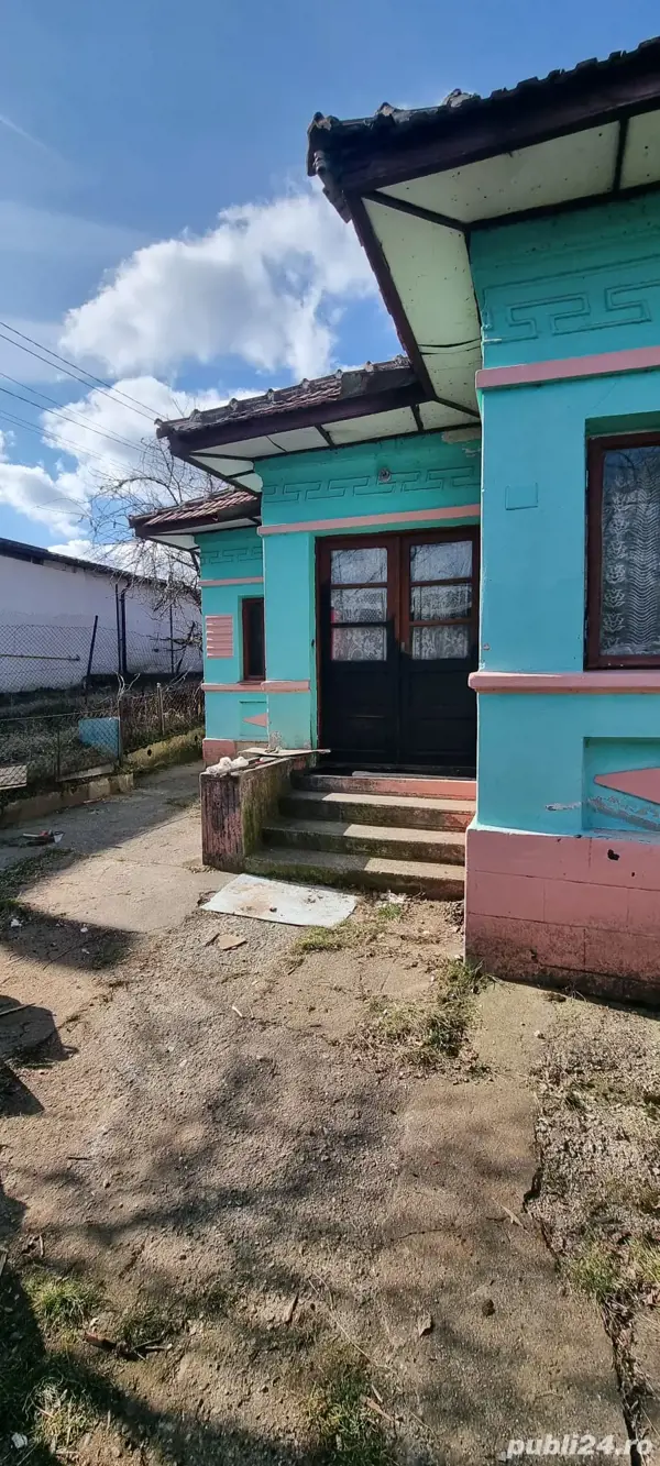 Casa batraneasca Gura Vaii - Imobiliare