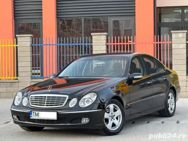 Mercedes-benz Clasa e 2004, Timis, Timisoara, Diesel, Negru, 5 250 EUR