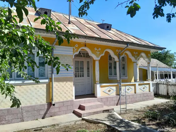Vand casa 4 camere cam. 100 mp • Gorban Iasi