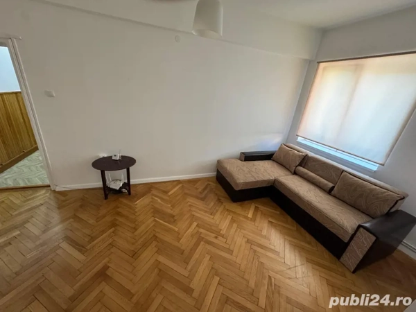 Inchiriez apartament 2 camere cam. 48 mp Triaj • Brasov, Brasov