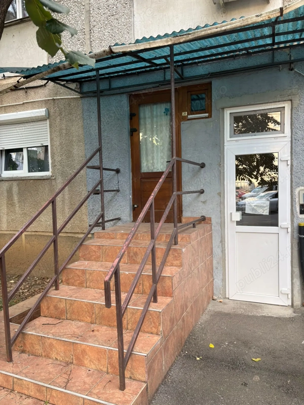 Dau in chirie spatiu pentru birou (sau alte activitati) Oradea