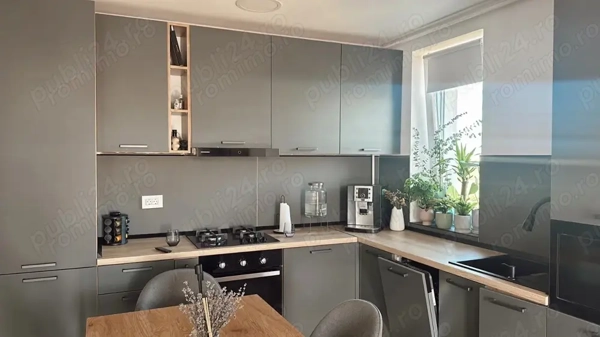 Vand apartament 3 camere cam. Decomandat, 66 mp Etaj 3 BRAYTIM ...