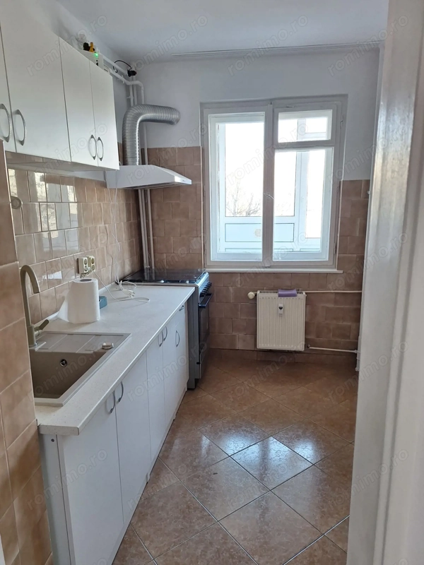Strada Brasov, Drumul Taberei, Metrou Parc Drumul Taberei, 3 camere ...