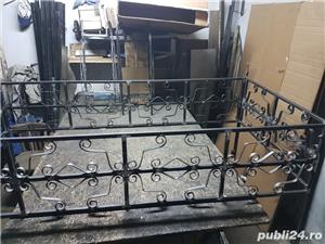 Cruce mormant Botosani - Casa si gradina