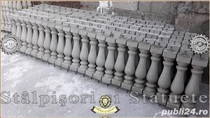 Stâlpișori, baluștri, popici, mosoare, din beton, model B8. Cocorova ...