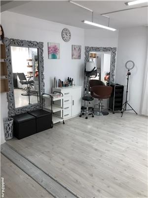 Vând Afacere la cheie , Salon de înfrumusețare , Frizerie, Coafor ...