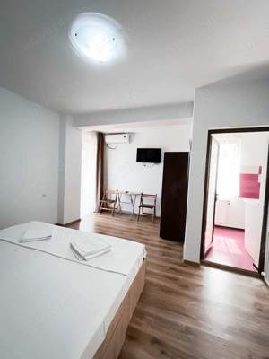 Program flexibil camerista pentru pensiune în oraș Constanța • La ...