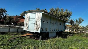 Vând pavilion apicol Buzias - Casa si gradina