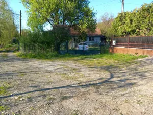 Vând casă în sat Fodora (28km de Cluj) - Zonă deosebită Fodora