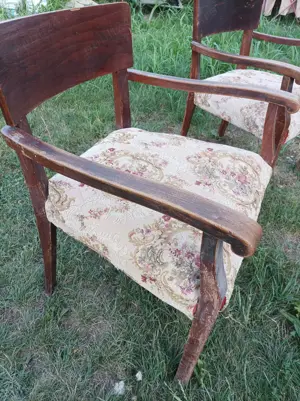 Scaune vechi de lemn tip jilț 1 Decembrie - Casa si gradina
