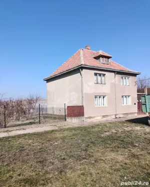 Casa de vanzare în Giulvăz Giulvaz - Imobiliare