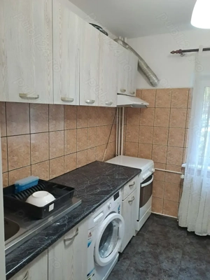 Inchiriez garsoniera Decomandat, 38 mp, Parter din 8 13+Septembrie ...