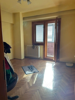 Vand apartament 3 camere cam. Decomandat, 65 mp Etaj 2 numar niveluri 7 ...