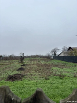 Vand teren intravilan 90 mp • Bals, Olt