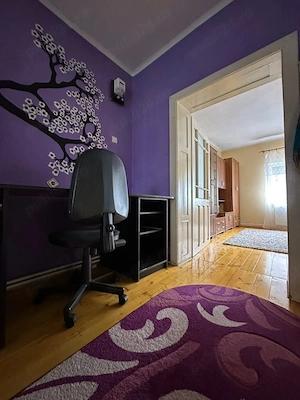 Vand casa individuala cu curte si gradina in Petrila Petrila - Imobiliare