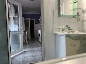 Vand casa individuala cu curte si gradina in Petrila Petrila - Imobiliare