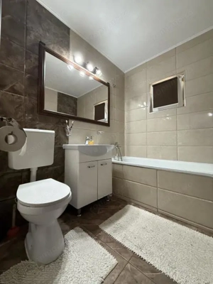 Apartament 3 camere, decomandat, etaj 4 cu acoperis, mobilat - Lipovei ...